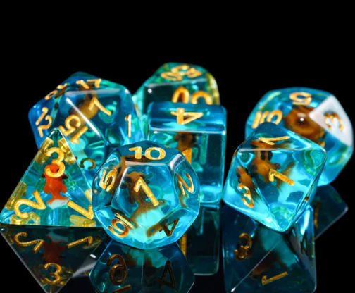 Goldfish Dice 7-Dice Set Blue w/ Goldfish Inside Dnd Dice Set – Open ...